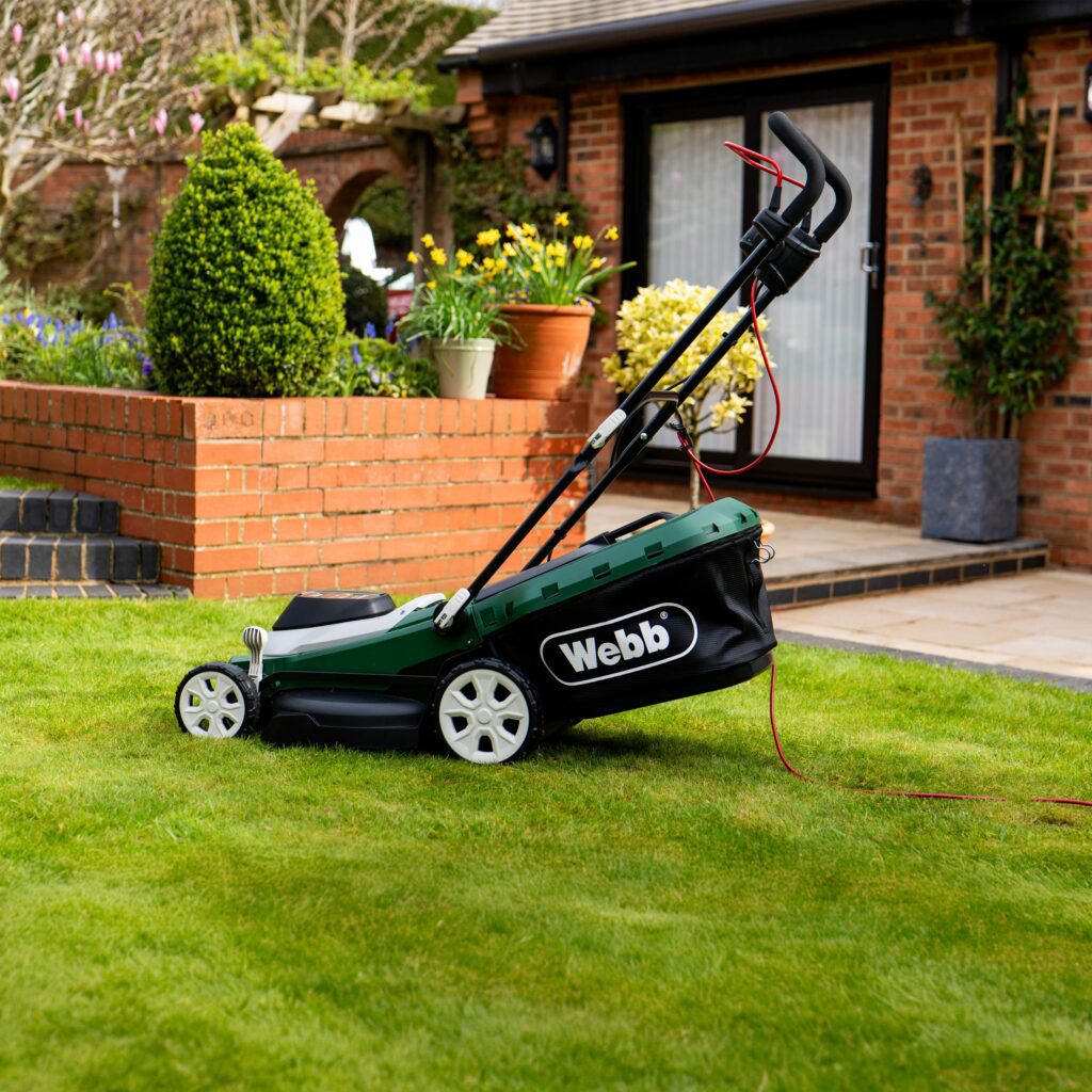 Lawn mower with rear roller electric store